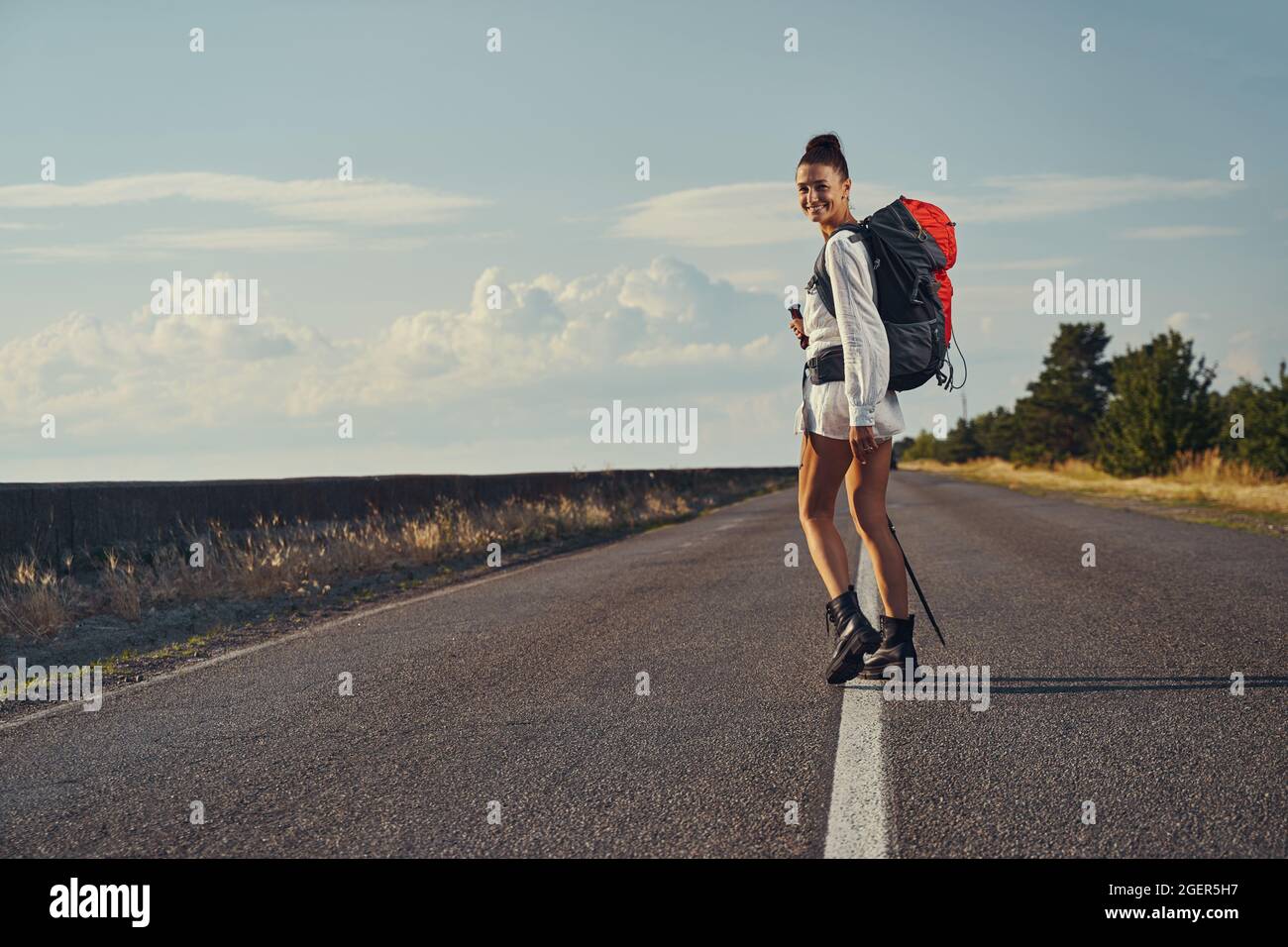 Female turning around hi-res stock photography and images - Alamy