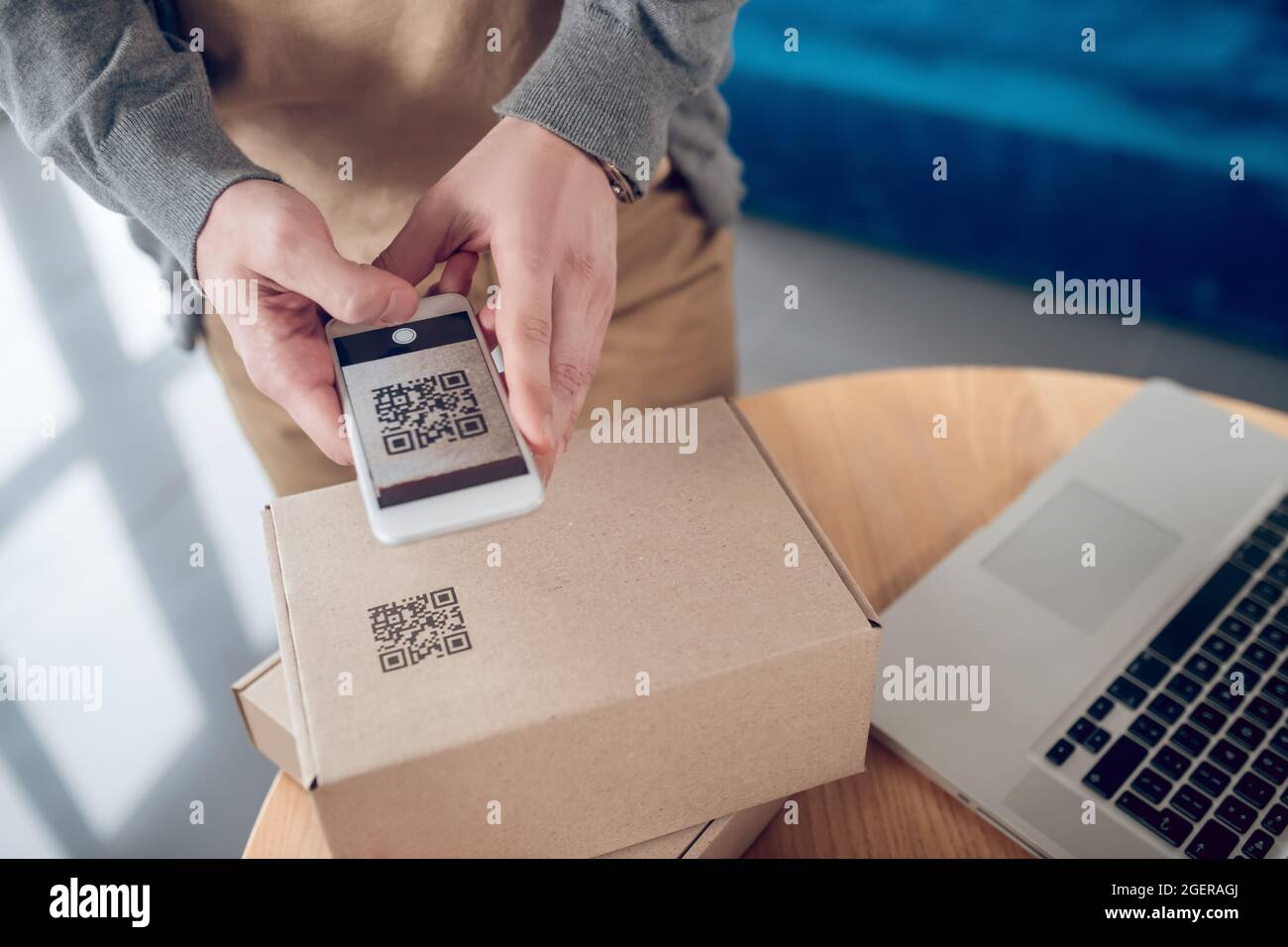 Qr code office hi-res stock photography and images - Alamy