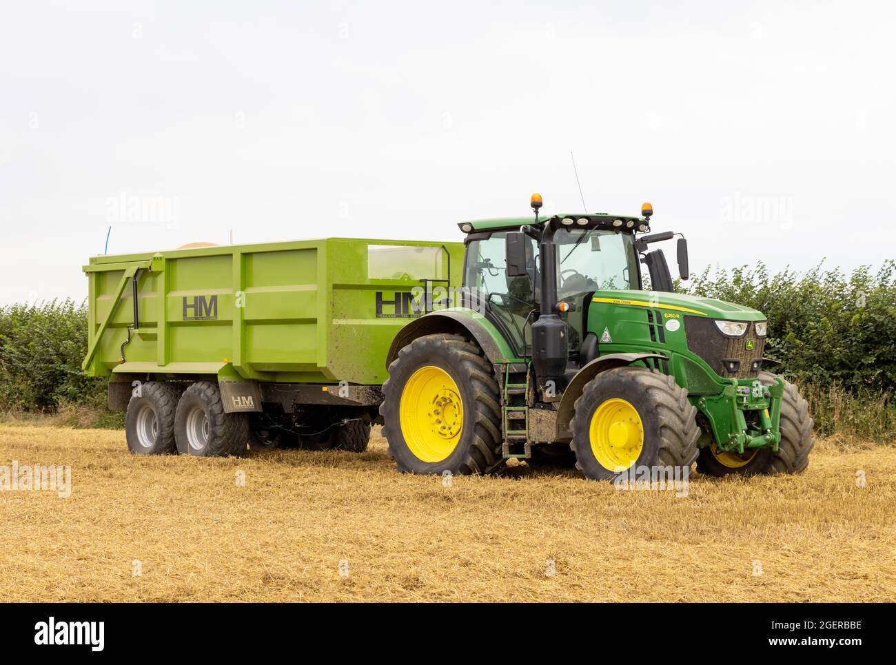 John deere tractor trailer hi-res stock photography and images - Alamy