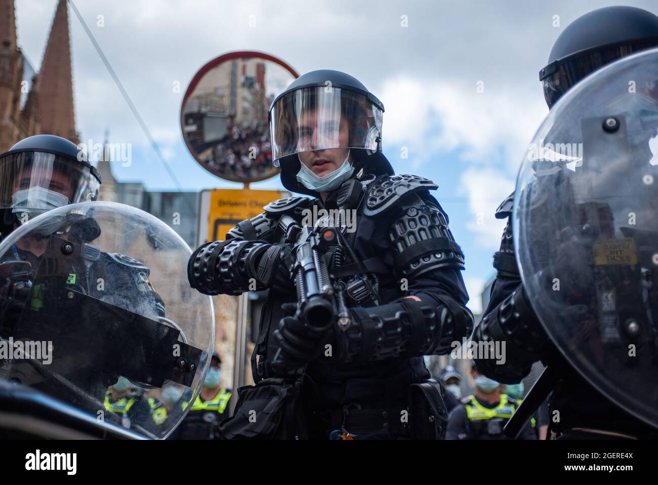 Victorian police officer hi-res stock photography and images - Alamy
