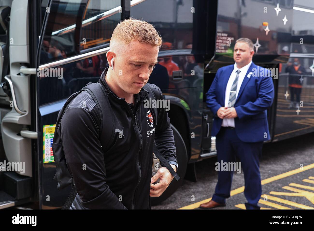 Shayne Lavery #19 of Blackpool arrives at the Vitality Stadium Stock ...