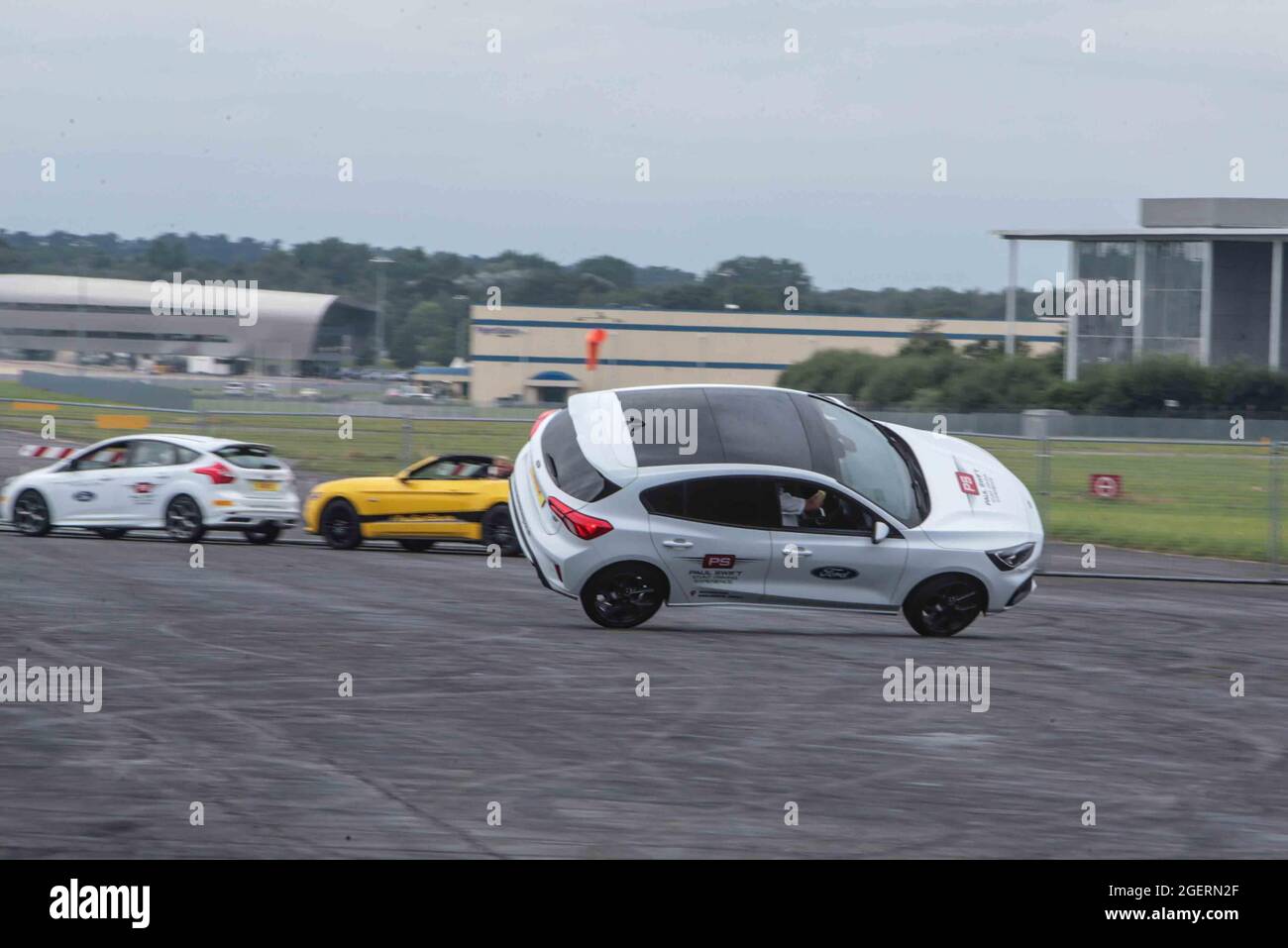 Yanni wrap car king hi-res stock photography and images - Alamy