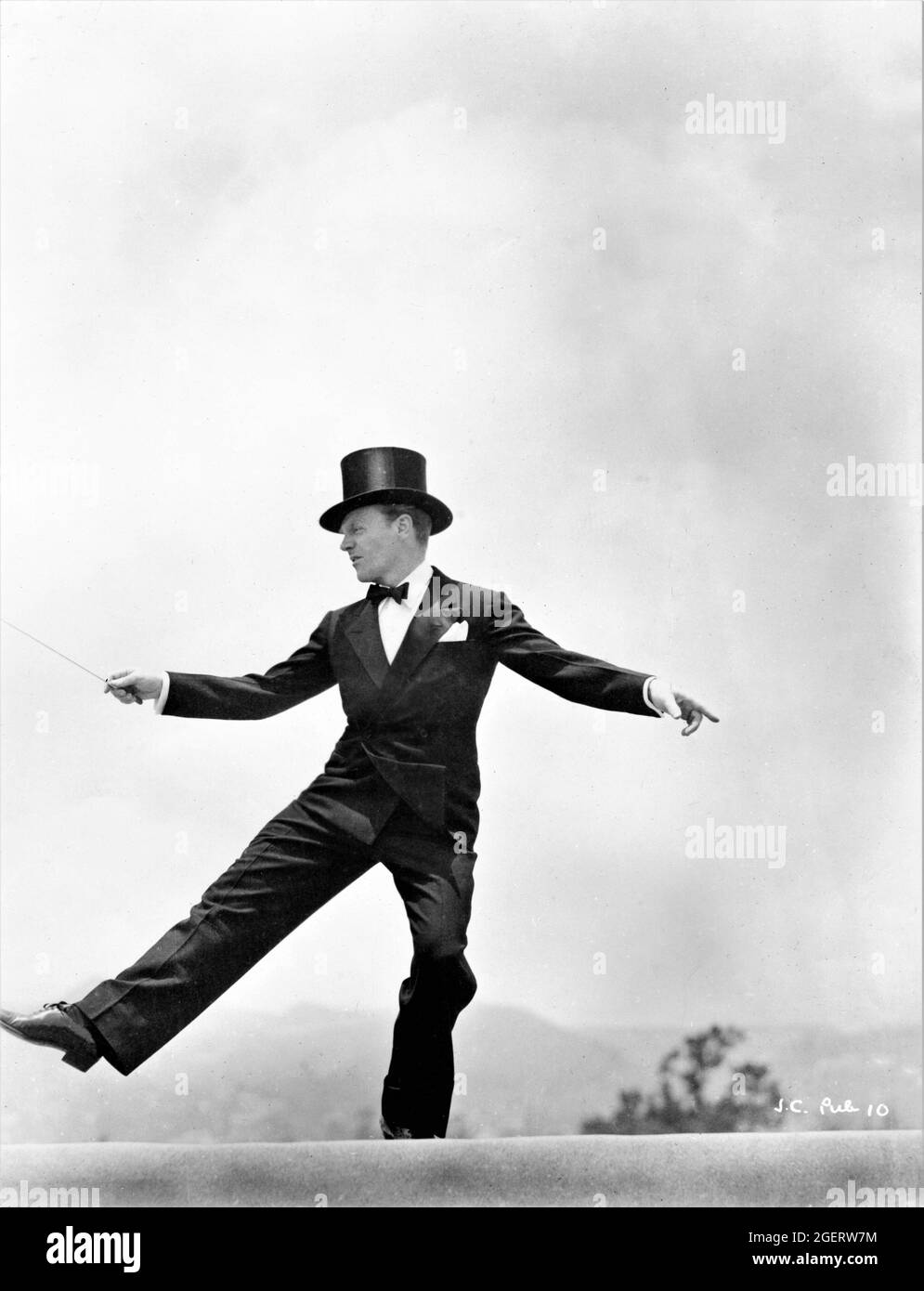 JAMES CAGNEY behind the scenes candid rehearsing a dance routine for ...