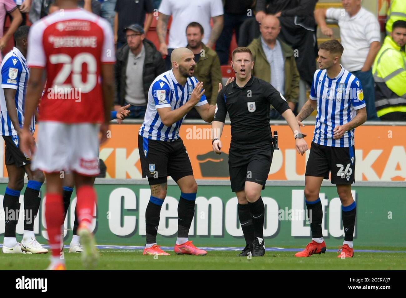 Rotherham, UK. 21st Aug, 2021. Callum Paterson #13 of Sheffield ...