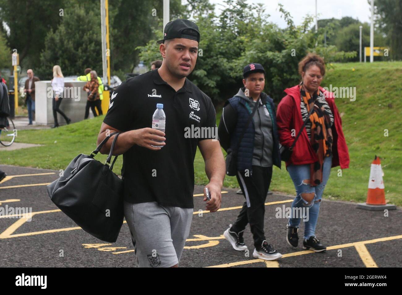 Andre Savelio (11) of Hull FC arrives at the MKM Stadium Stock Photo ...