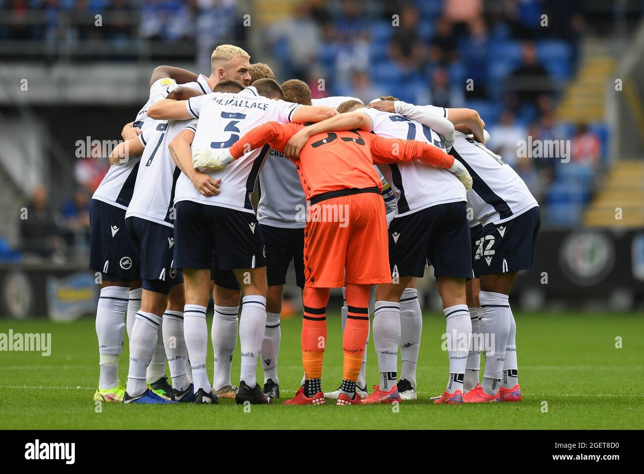 Millwall in pre match huddle Stock Photo - Alamy