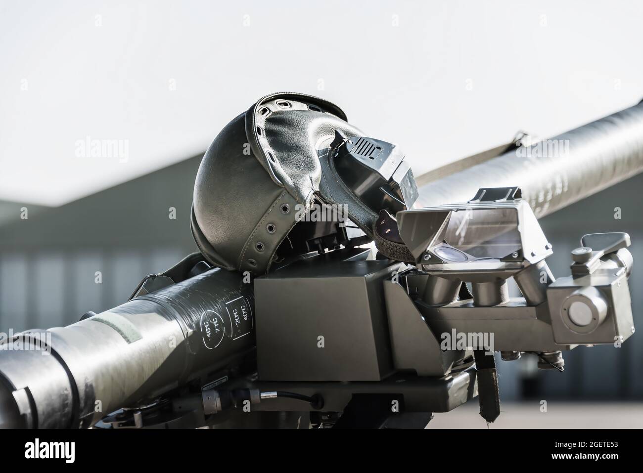 Surface-to-air anti-aircraft missile MANPAD system Stock Photo - Alamy