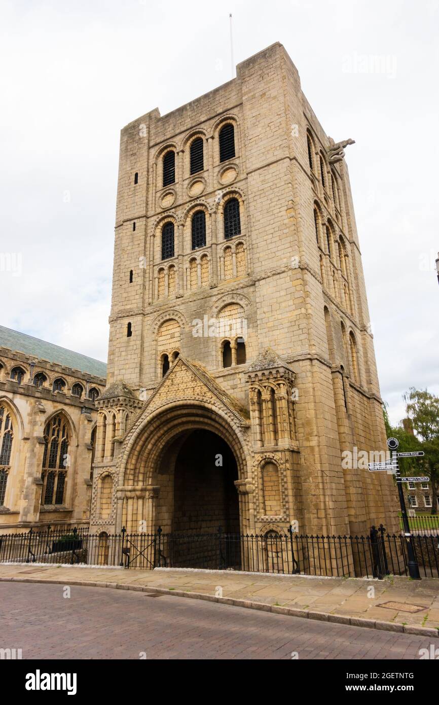 England english monastery hi-res stock photography and images - Alamy
