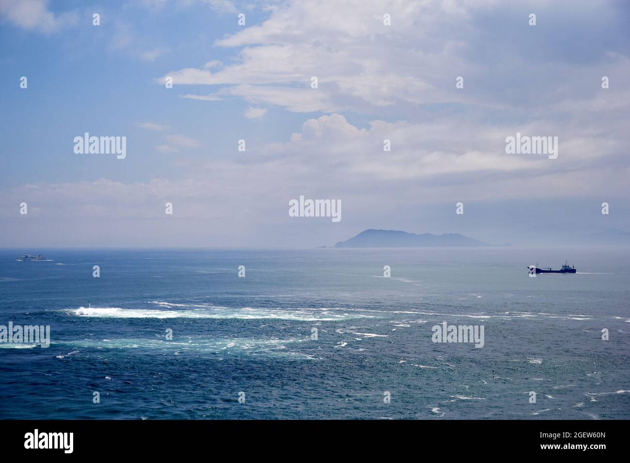 Bungo suido hi-res stock photography and images - Alamy