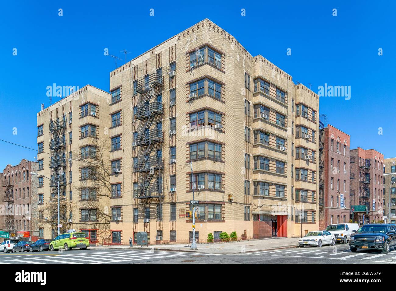 1295 grand concourse hi-res stock photography and images - Alamy