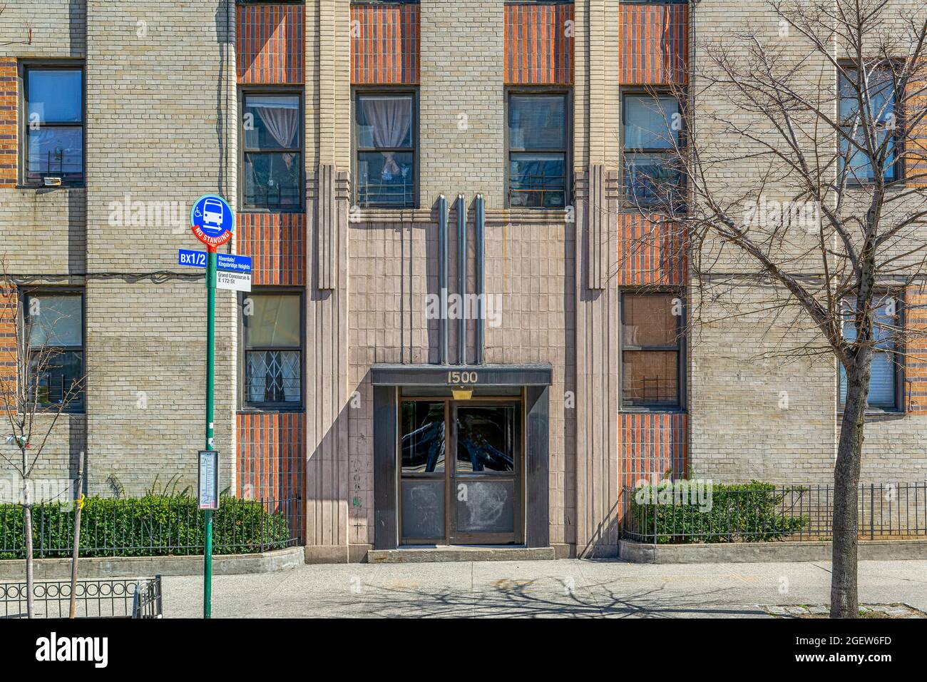 1500 Grand Concourse, one of many Jacob M. Felson-designed Art Deco ...