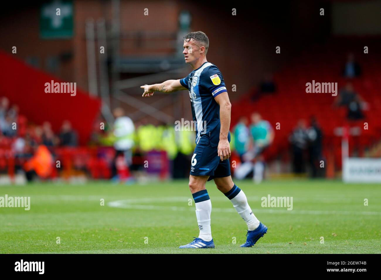 Jonathan Hogg #6 of Huddersfield Town Stock Photo - Alamy