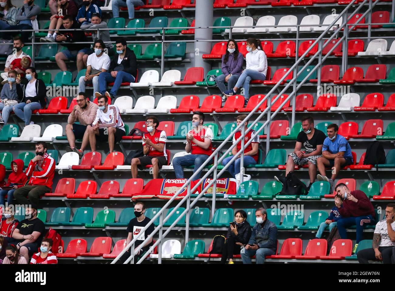 Arsenal psv fans hi-res stock photography and images - Alamy