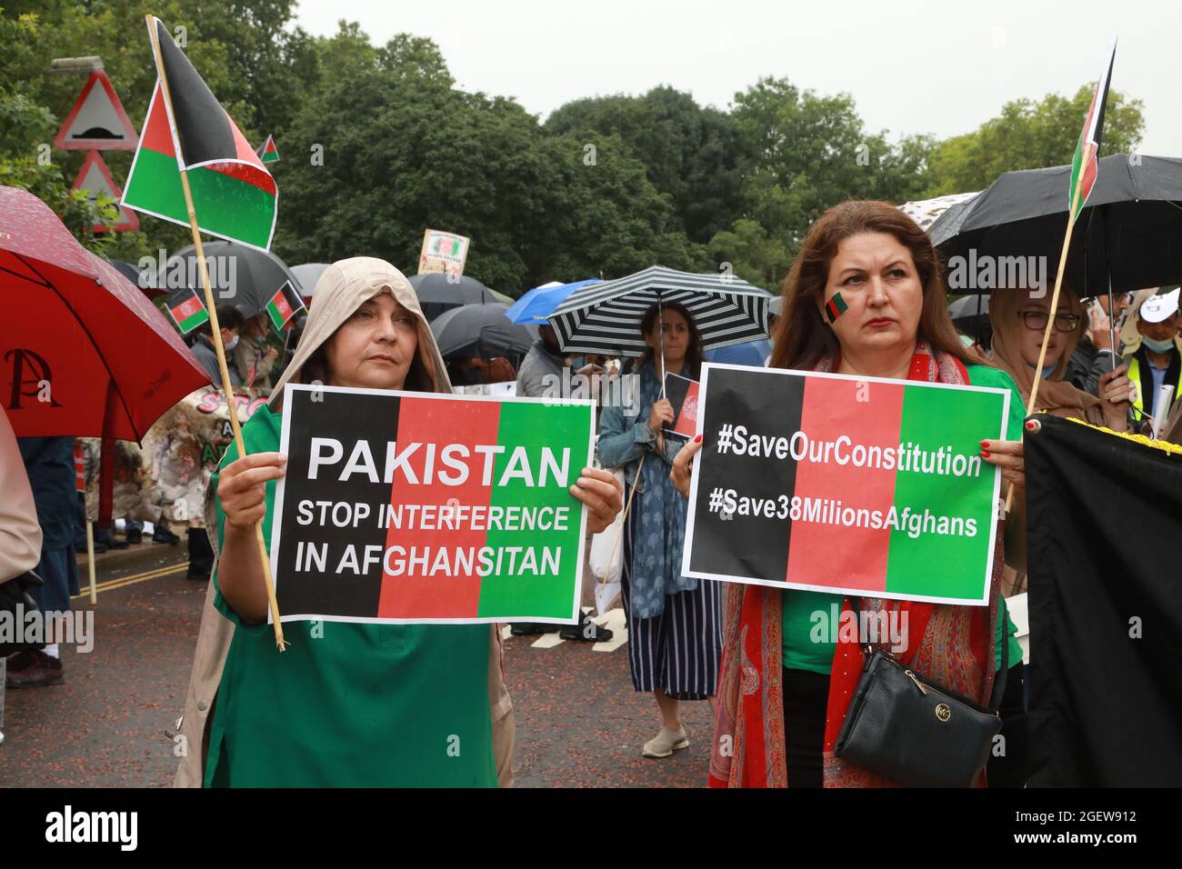 Central London, UK. 21st Aug, 2021. Today the Afghan community in ...