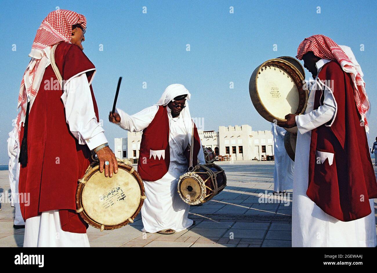 Arab musical instruments hi-res stock photography and images - Alamy