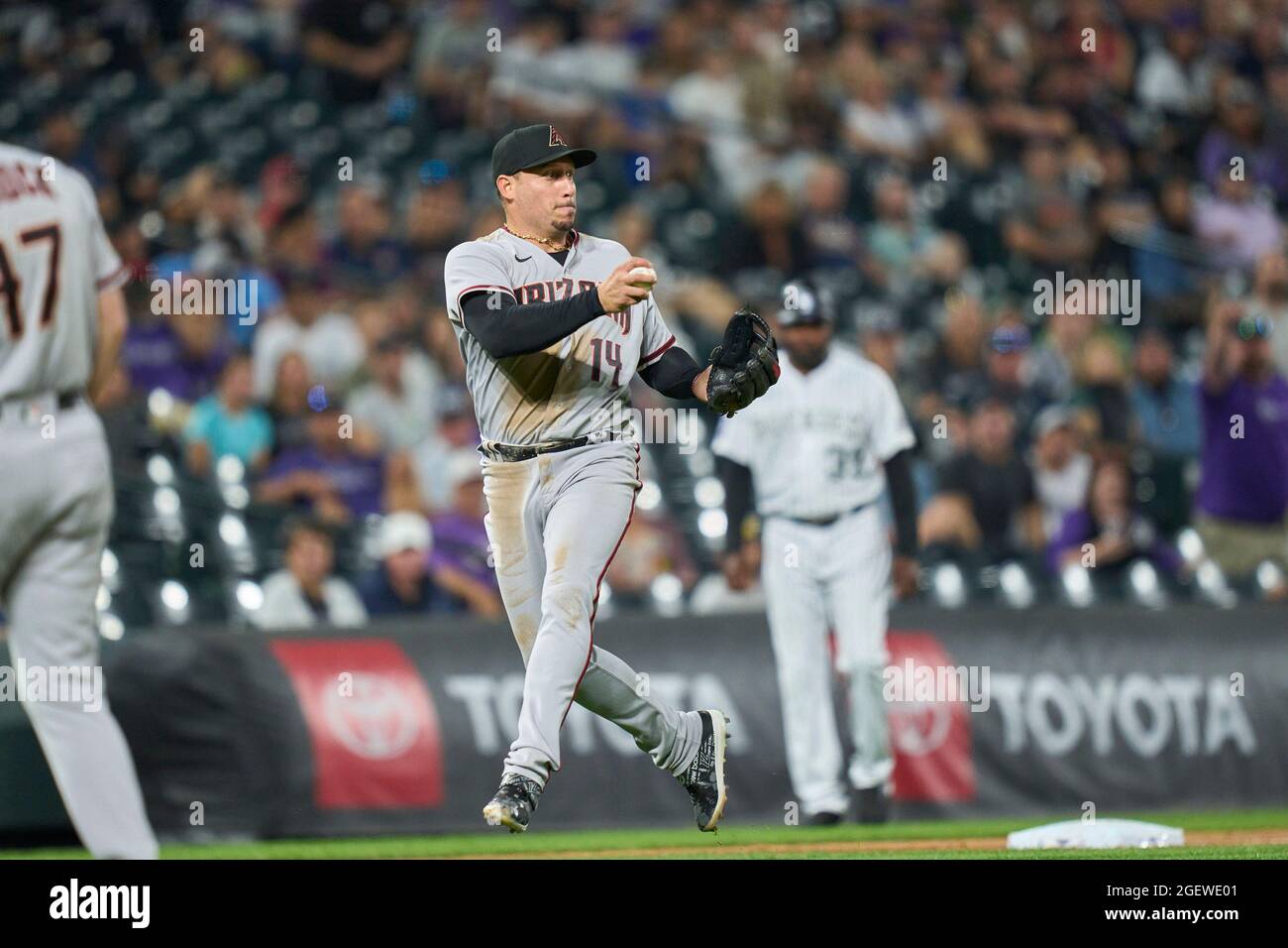 August 20 2021: Arizona third baseman Asdrubal Cabrera (14) makes a ...