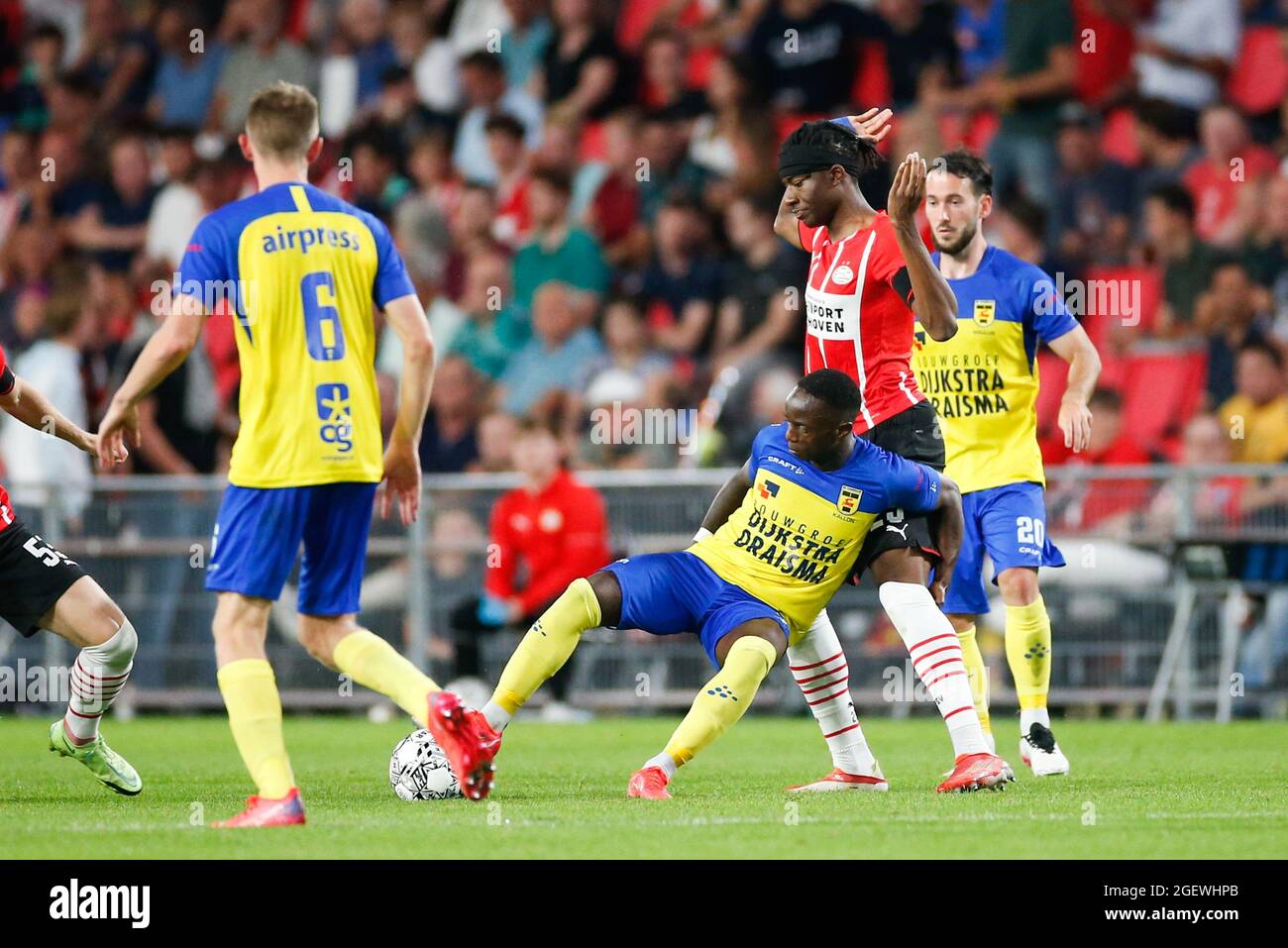 Issa kallonm hi-res stock photography and images - Alamy