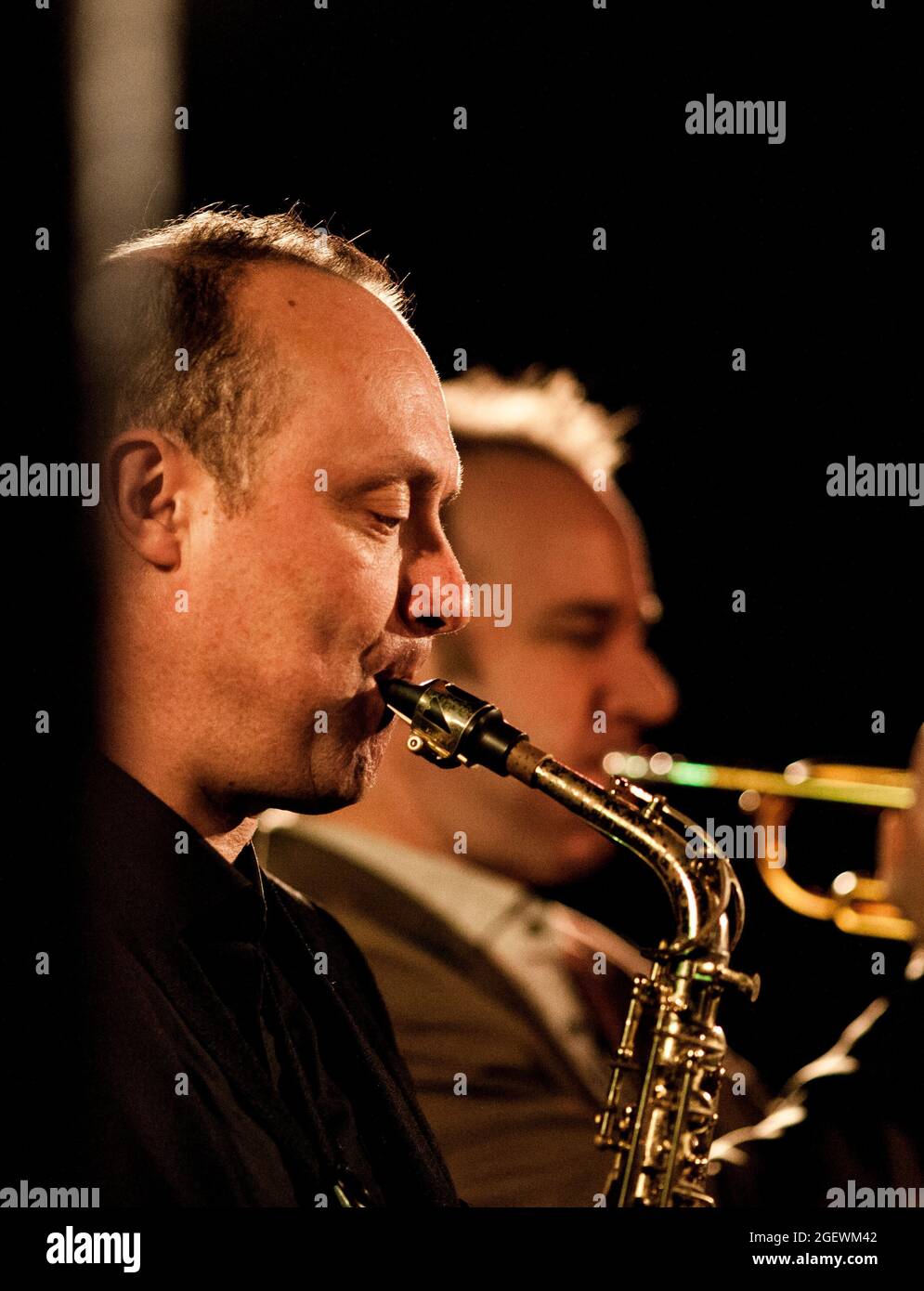 Jazz musicians at The Blue Lamp, Aberdeen, Scotland Stock Photo - Alamy