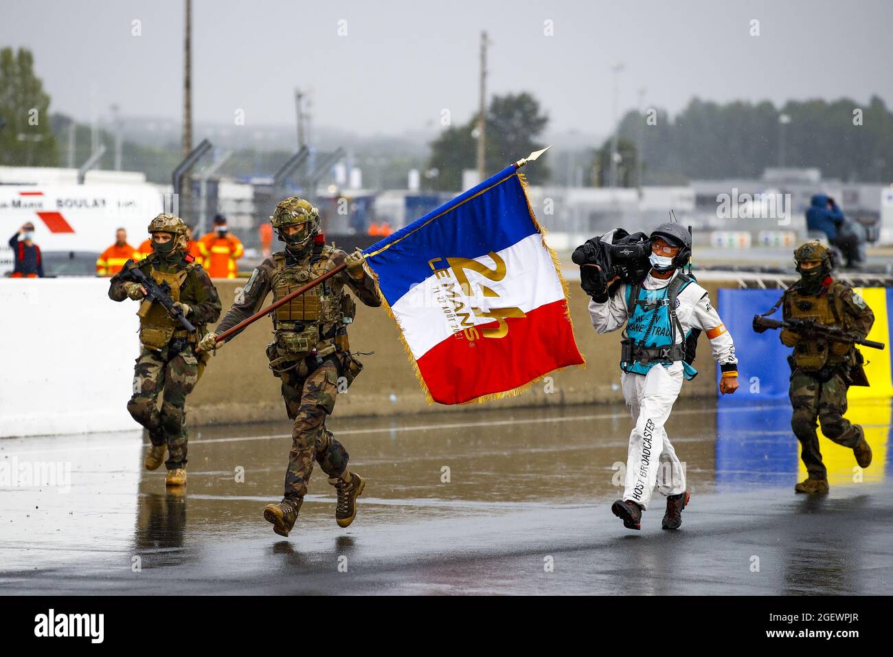 Army bringing the starting flag during the 24 Hours of Le Mans 2021 ...