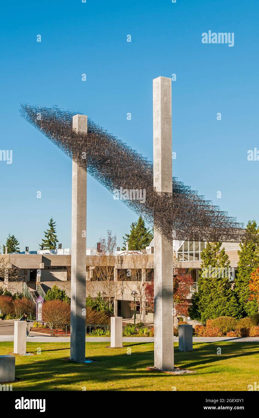 "Endless" sculpture by Annie Han and Daniel Mihalyo of Lead Pencil ...