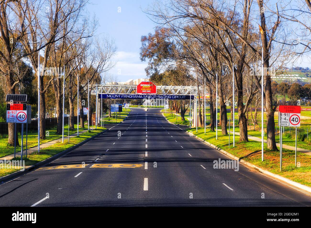 Bathurst, Australia - 4 October 2020: Entrance welcome gate to Bathurst ...