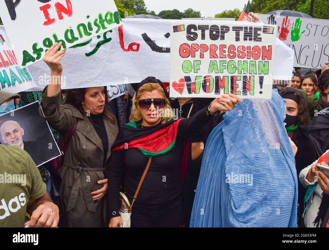 Anti oppression protest signs hi-res stock photography and images - Alamy