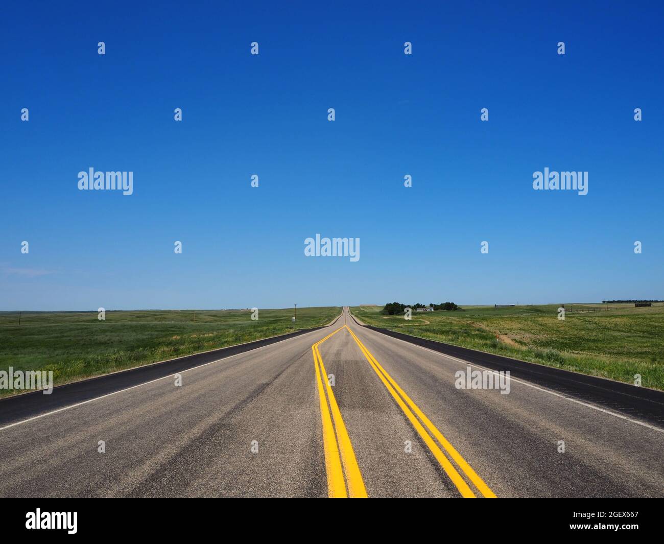 North american roads hi-res stock photography and images - Alamy