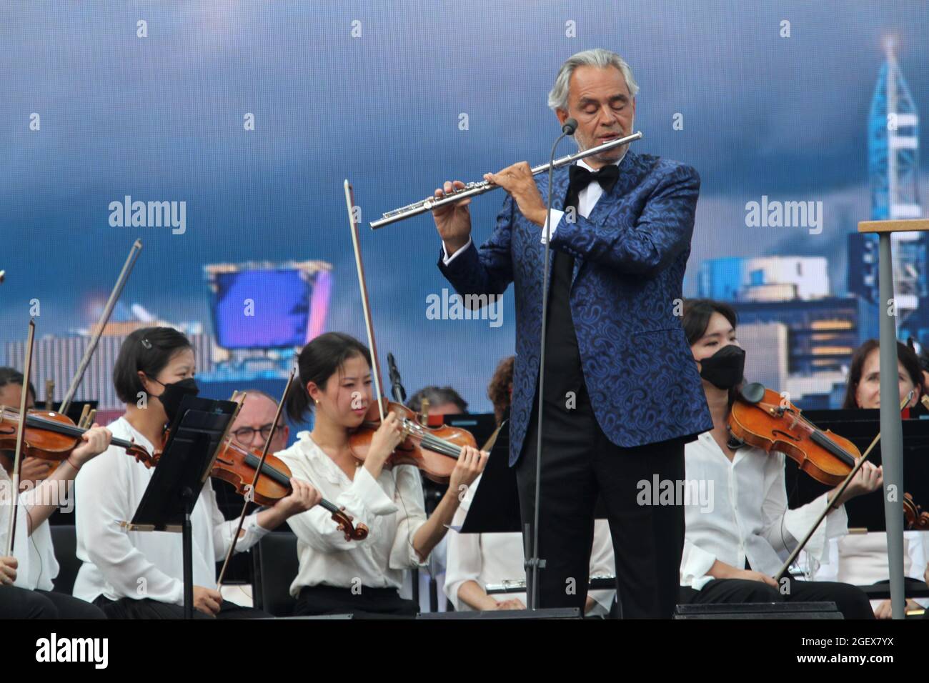 Jennifer springsteen hi-res stock photography and images - Alamy