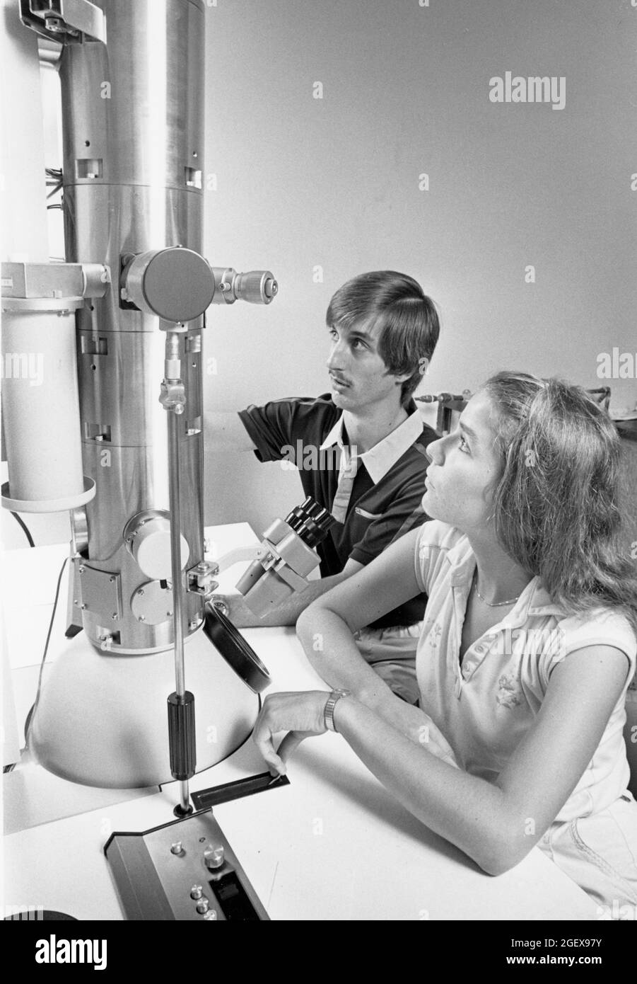 Austin Texas USA, circa 1990: College students prepare an electron ...