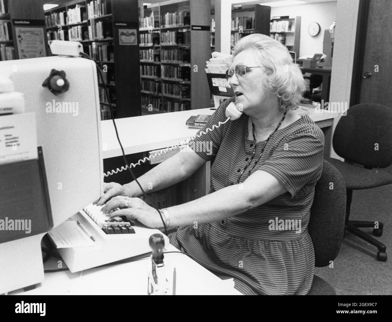 Shot circa 1990 hi-res stock photography and images - Alamy