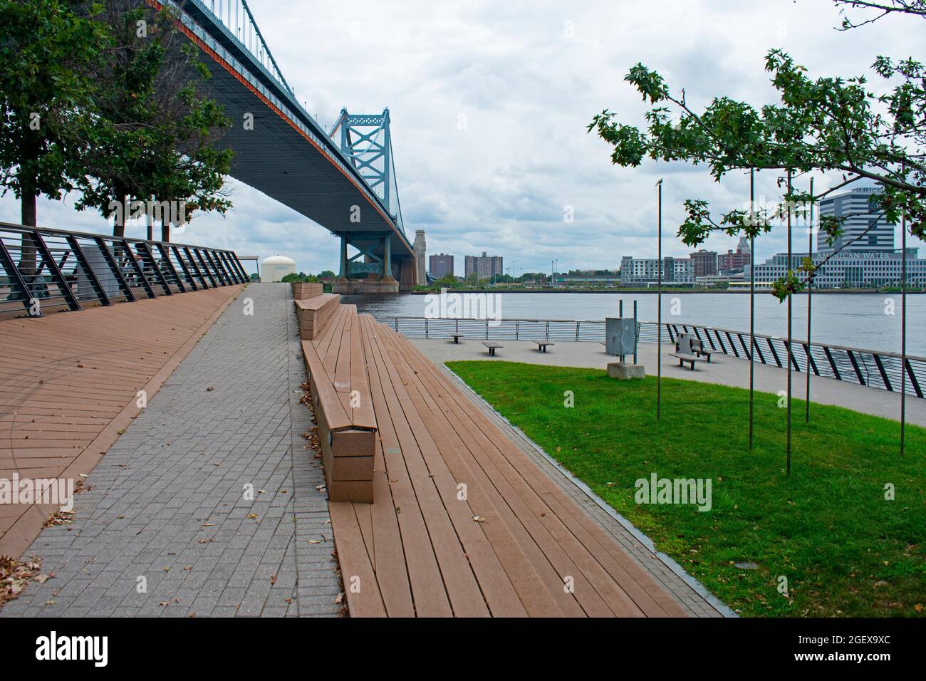 Franklin street bridge hi-res stock photography and images - Alamy