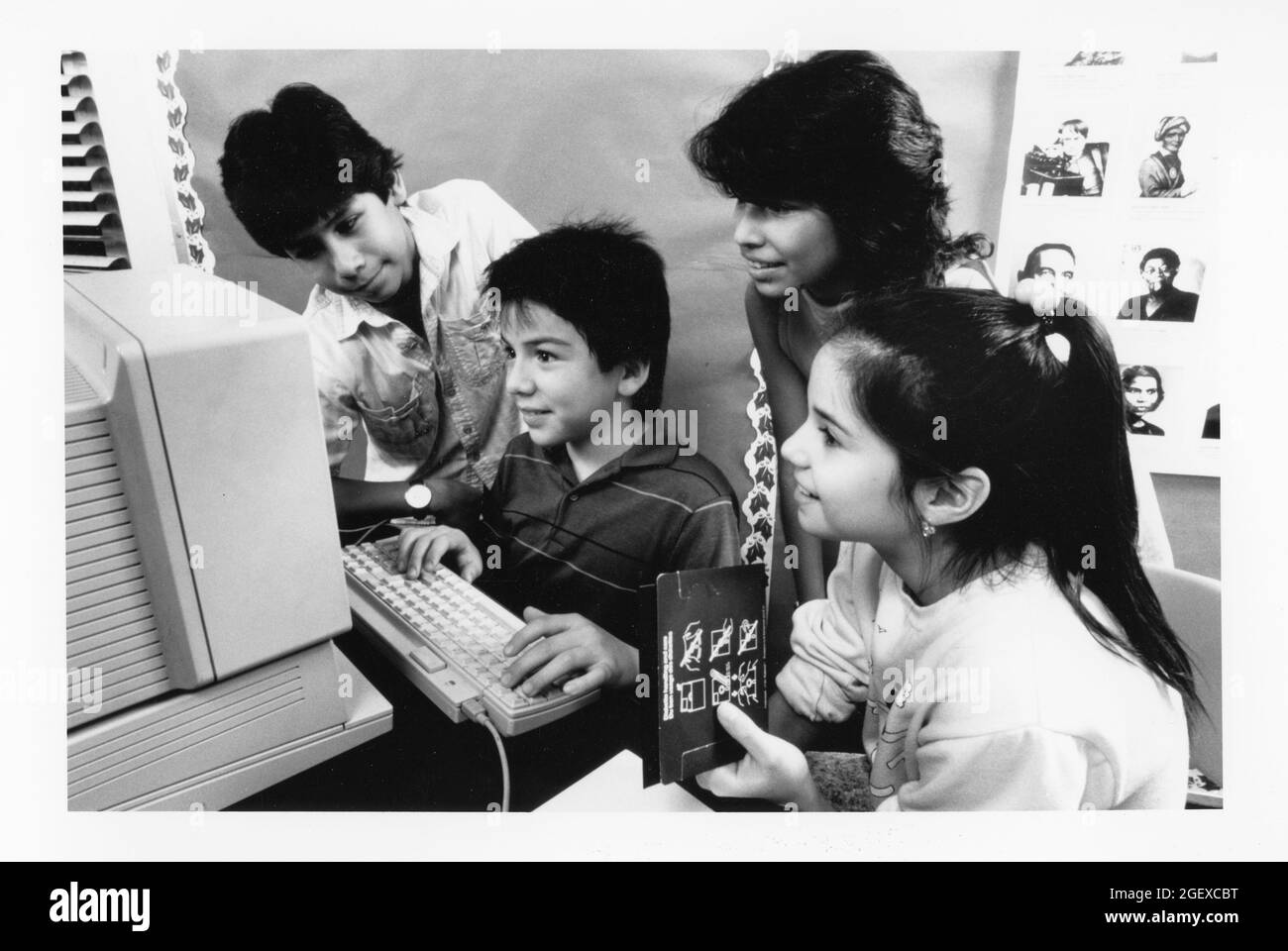 Public school classroom with new computers hi-res stock photography and ...