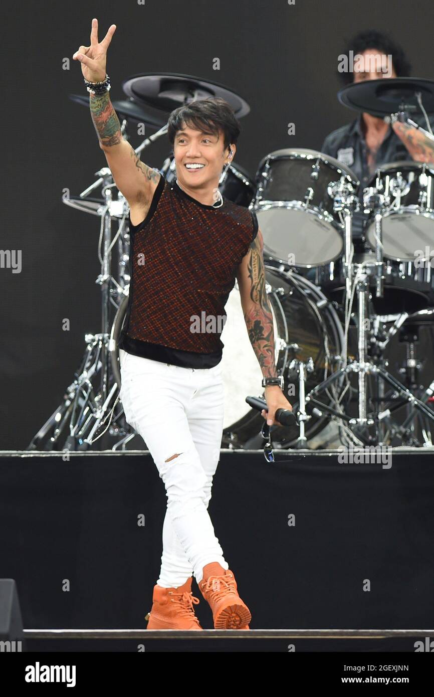 Arnel Pineda Tattoos