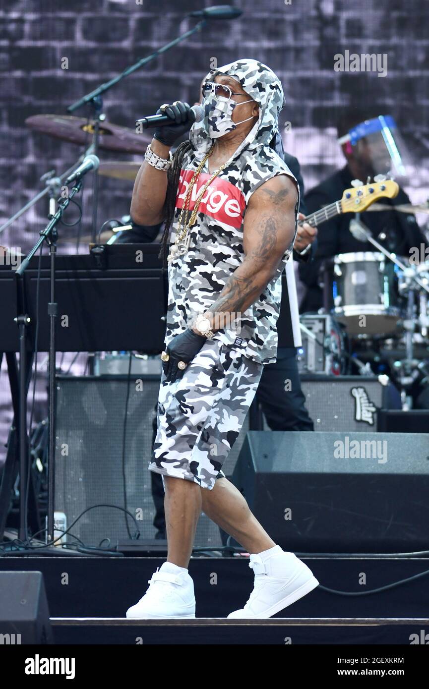 New York City, USA. 21st Aug, 2021. Rapper Melle Mel performs on stage ...