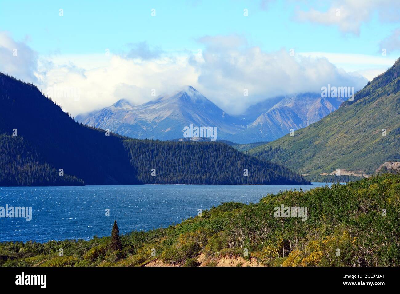 Tourism yukon hi-res stock photography and images - Alamy