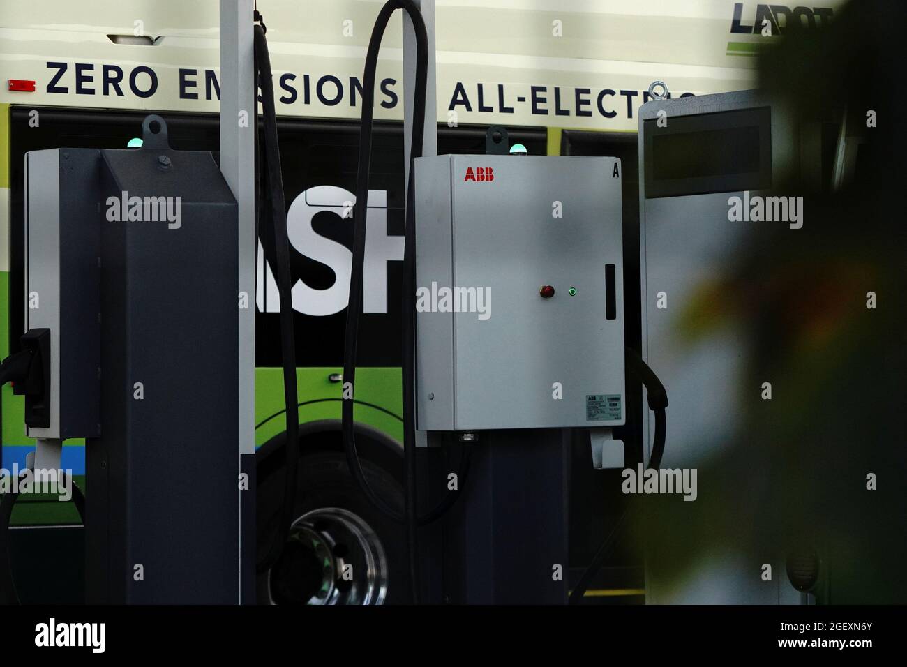 Proterra bus hi-res stock photography and images - Alamy