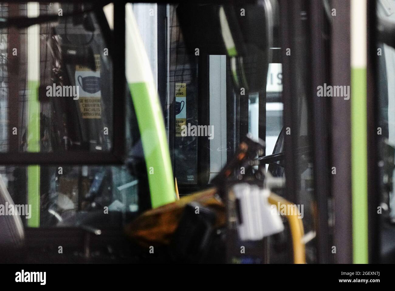 Proterra bus hi-res stock photography and images - Alamy