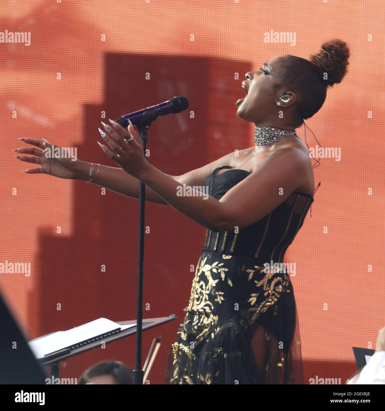 August 21, 2021, New York, New York, USA: Singer JENNIFER HUDSON ...