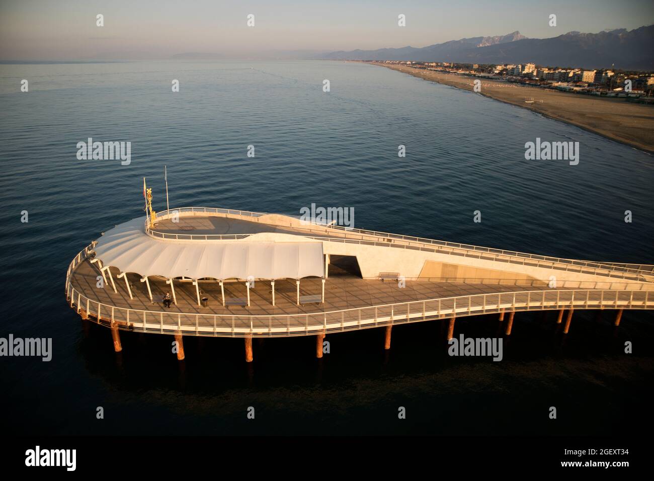 Walk on lido di camaiore hi-res stock photography and images - Alamy