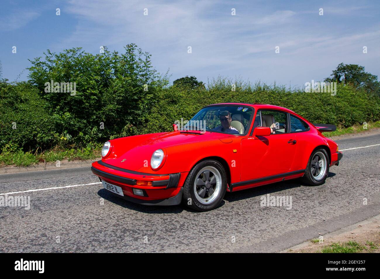 Old roadster hi-res stock photography and images - Alamy