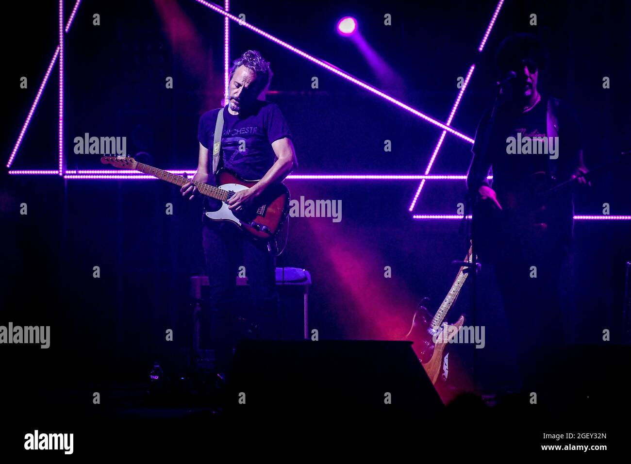 Daniele Fiaschi durante Max Gazze - La Matematica dei Rami Tour ...