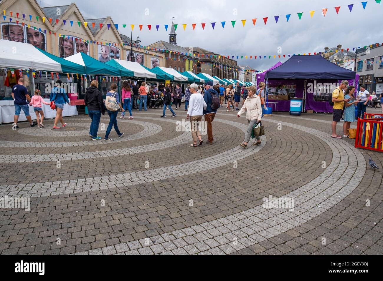 A Saturday street market in Lemon Quay in Truro in Cornwall Stock Photo ...