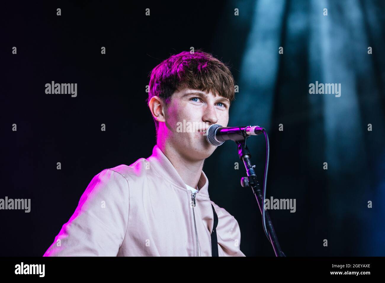 andrew cushin live at gateways fesitval 2021 Stock Photo - Alamy