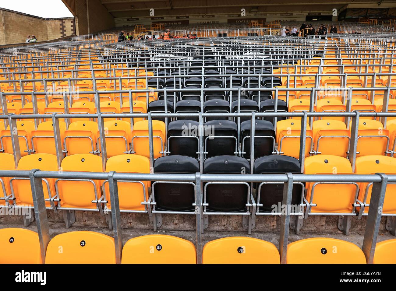 Safe standing tottenham hotspur hi-res stock photography and images - Alamy