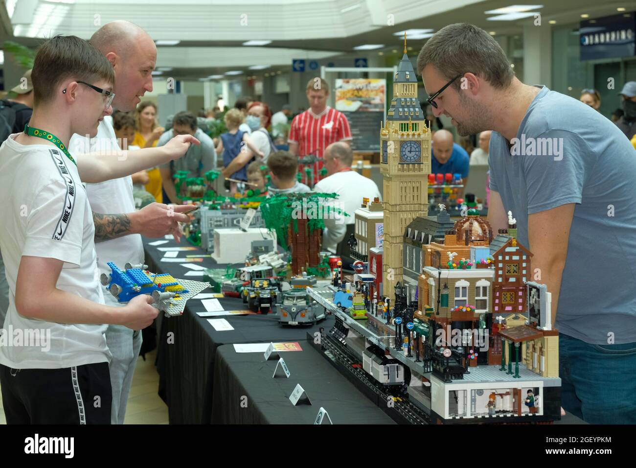 The Galleries, Bristol, 22nd August 2021. Bristol Lego fans demonstrate ...