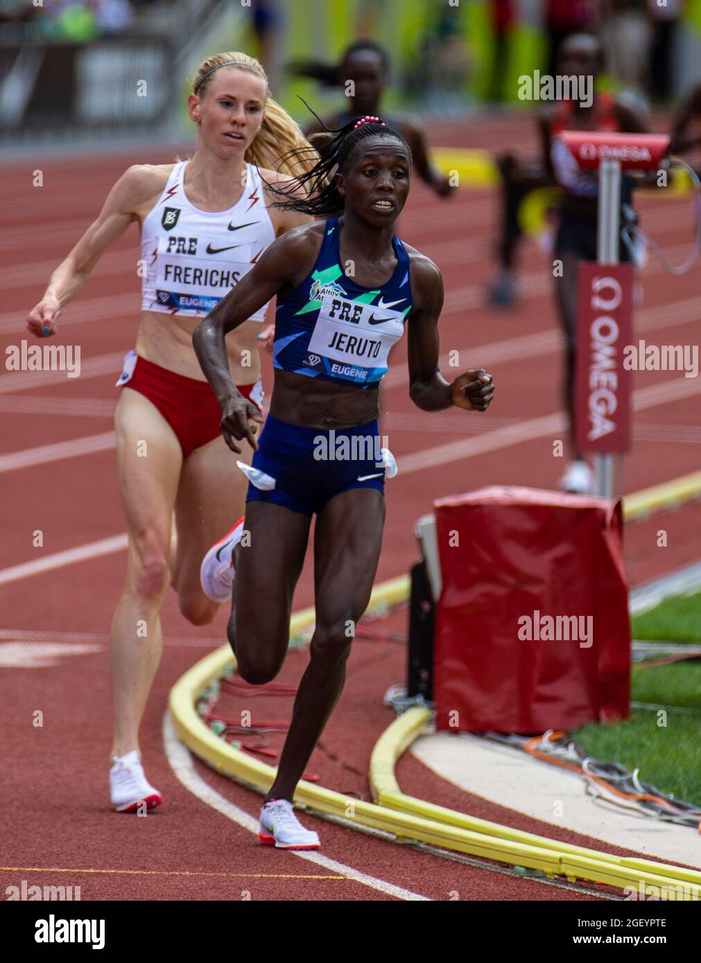 August 21, 2021 Eugene OR USA: Norah Jeruto and Courtney Frerichs ...