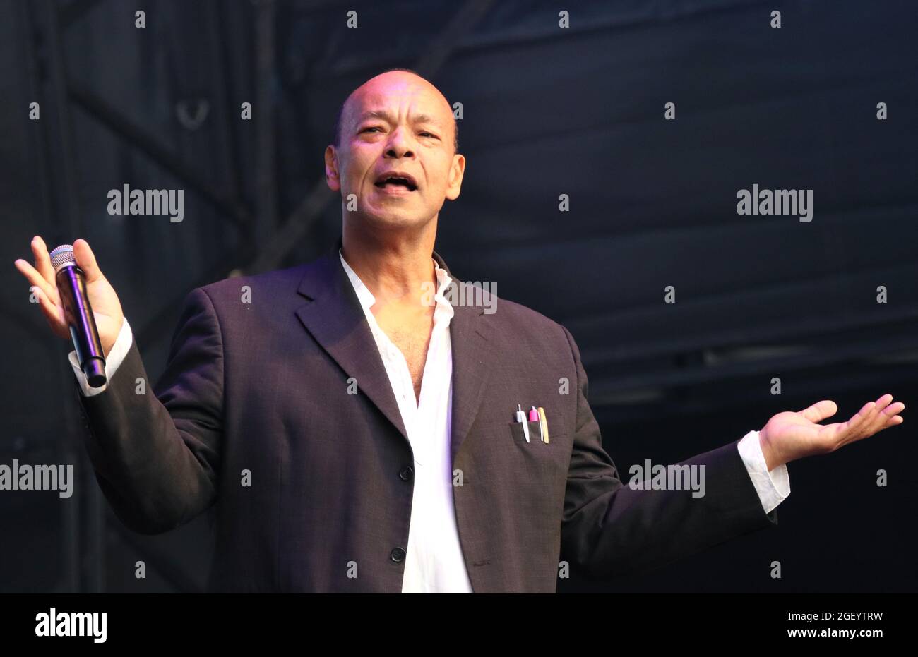Roland Gift, Fine Young Cannibals, Rewind Festival South, Henley-On ...