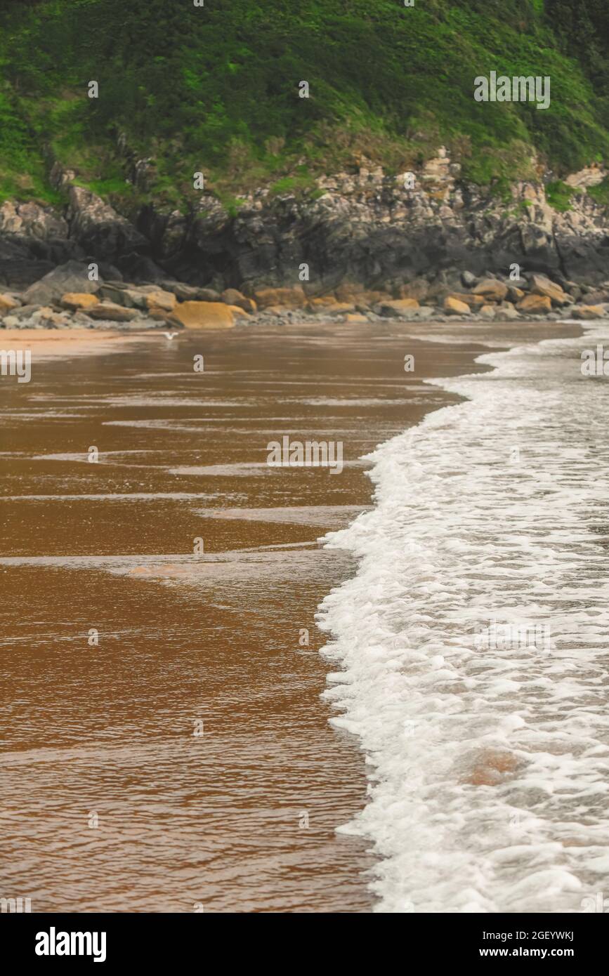 Bubbling water shore close up hi-res stock photography and images - Alamy