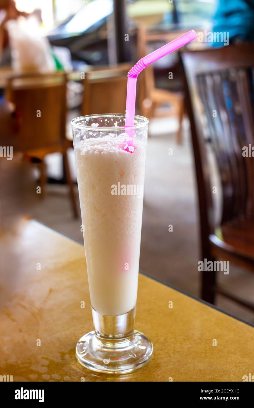 Coconut shake hi-res stock photography and images - Alamy