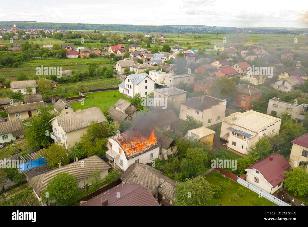 Aerial view thick white smoke hi-res stock photography and images - Alamy